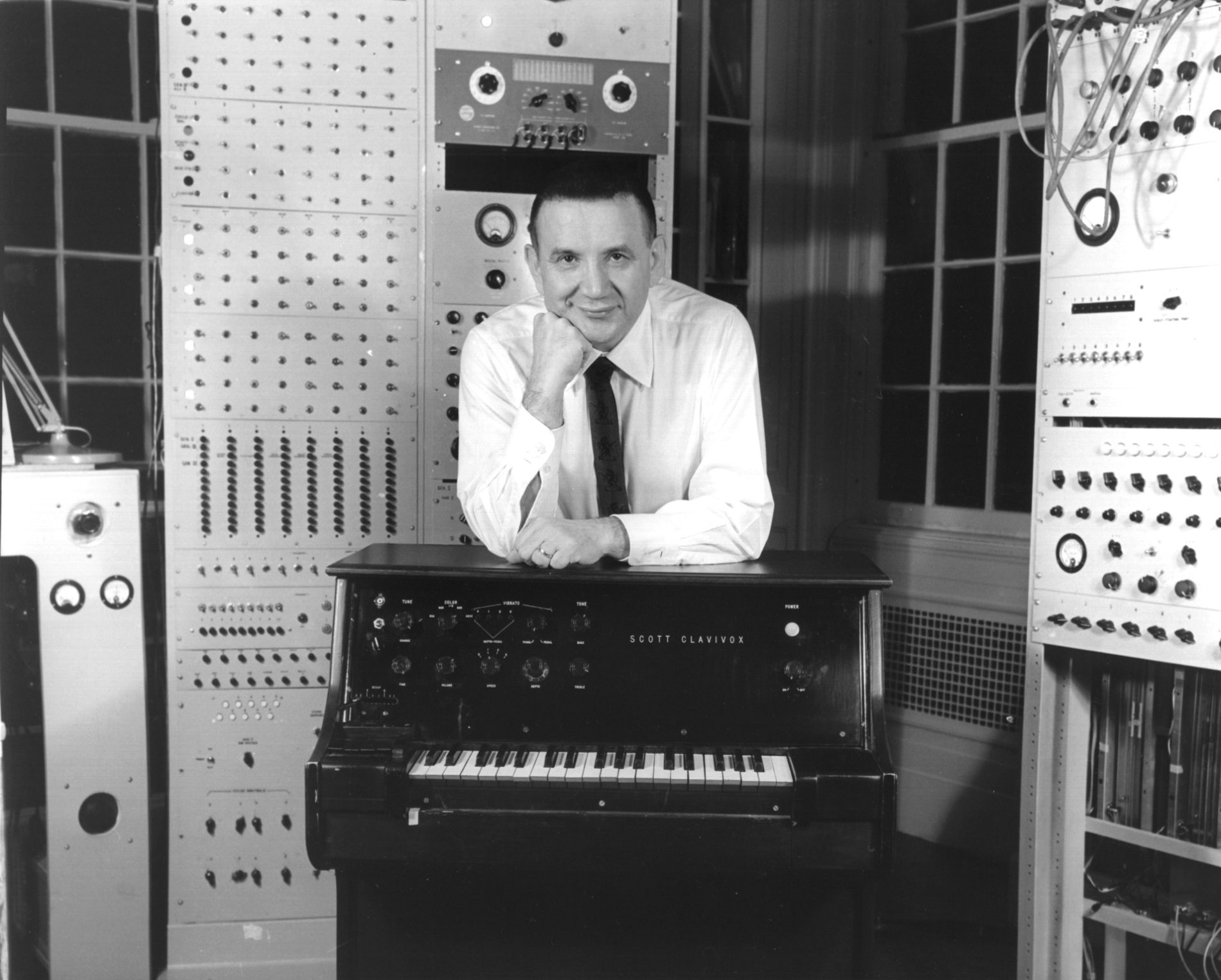 Film Review - DECONSTRUCTING DAD: Documentary on Raymond Scott ...